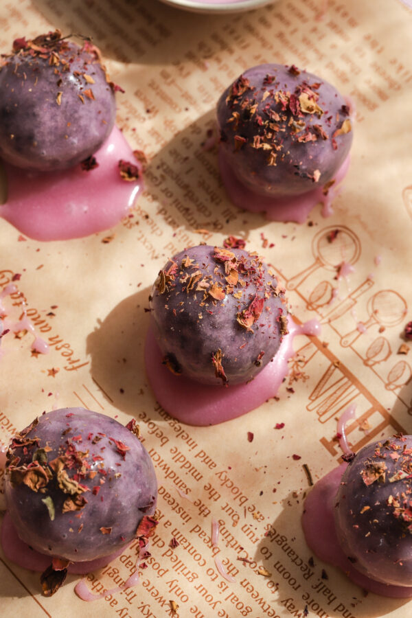 Raw blueberry donut holes – Life in the South